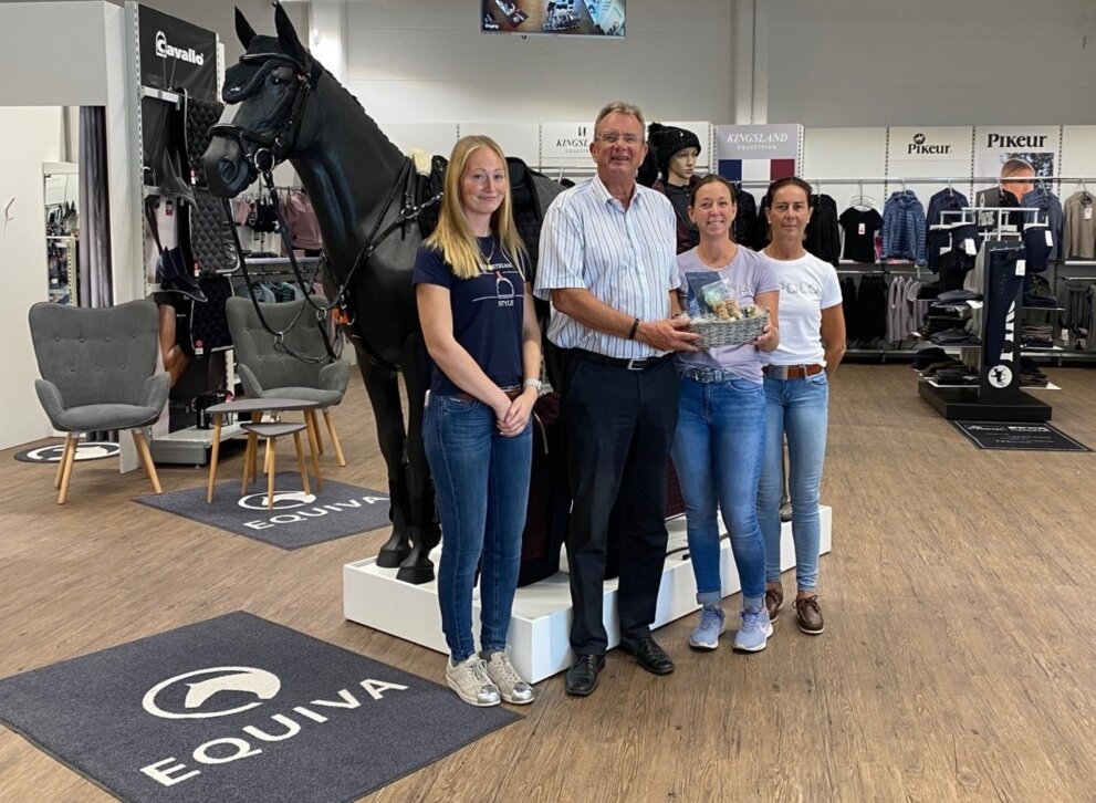 Equiva begeistert Kunden mit neuer Filiale Equiva begeistert Kunden mit neuer Filiale